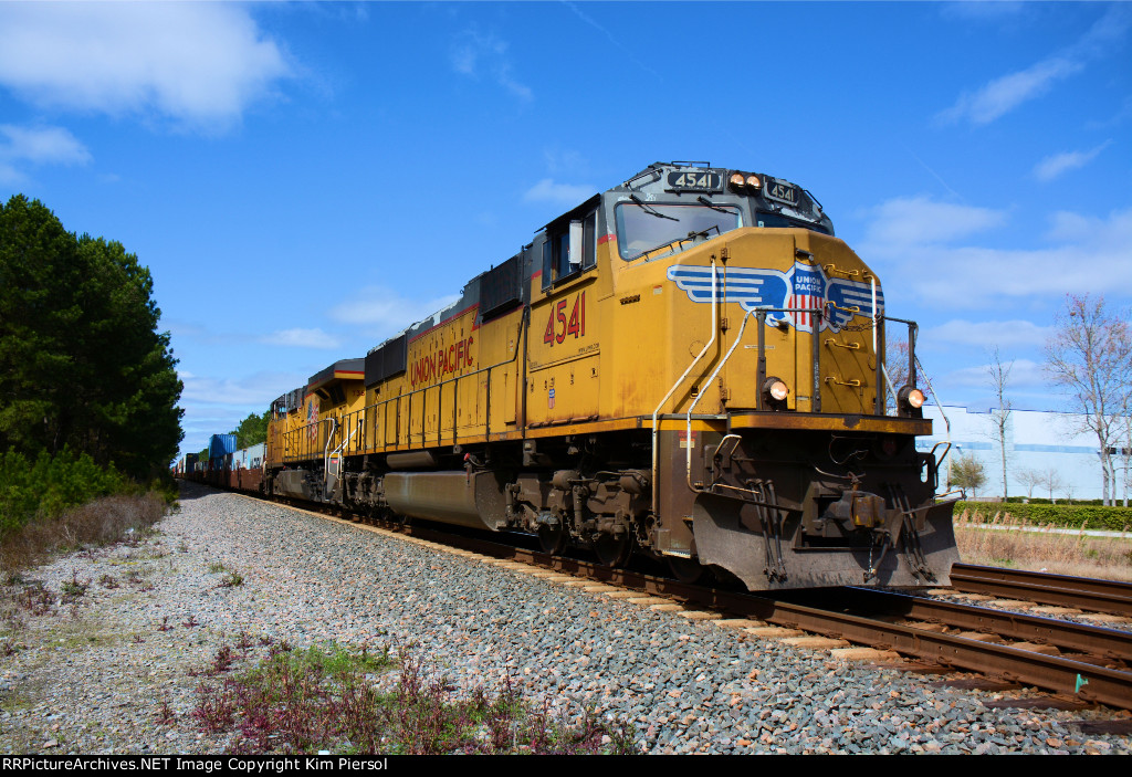 UP 4541 CSX Train Q103